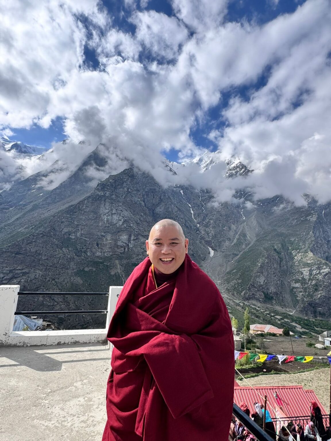 H.E. Ling Rinpoche Met with Devoted Receptions from Each Village on ...